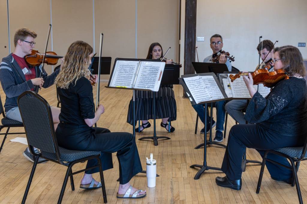 WMS Side-by-Side - West Michigan Symphony Orchestra